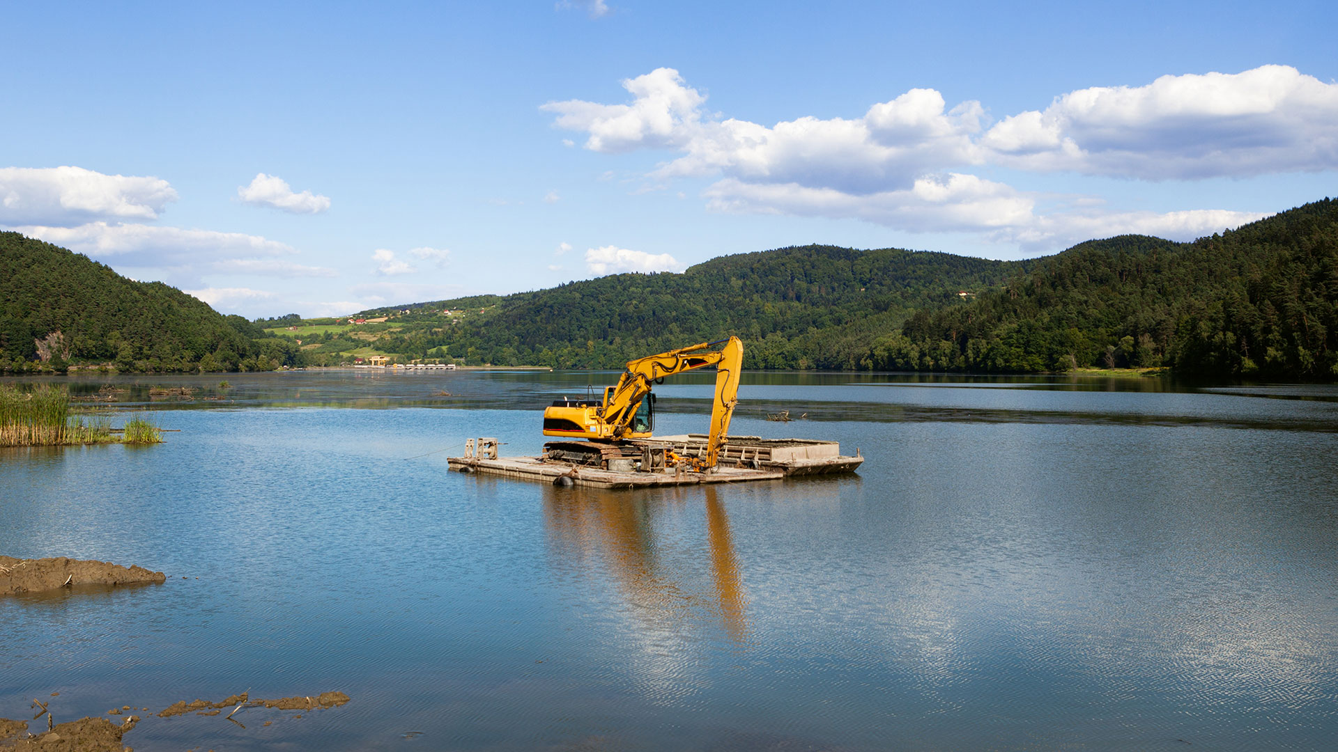 Safety Protocols in River Dredging: Protecting Workers & Environment